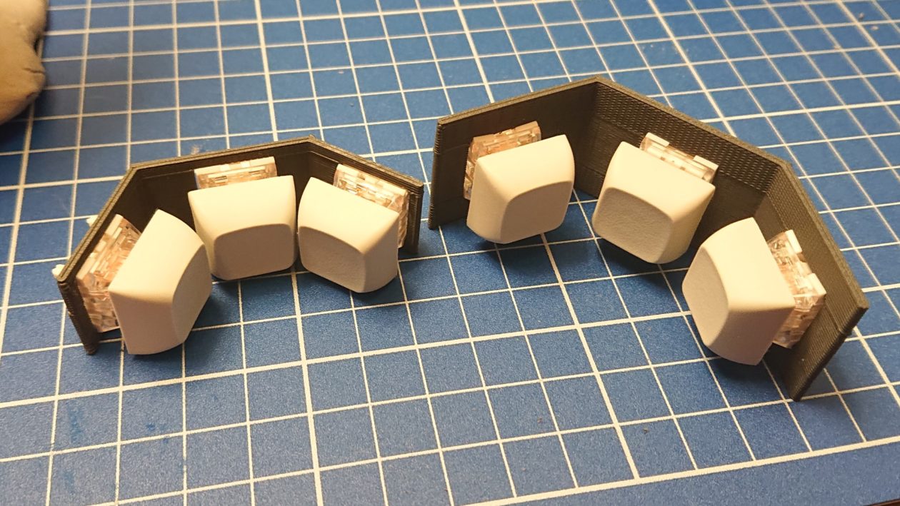 Vertikeeb: Making a vertical keyboard, part 1 – Thomas Baart