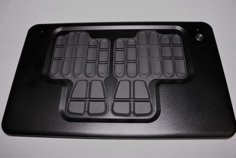 Exploring professional stenotype machines – Thomas Baart