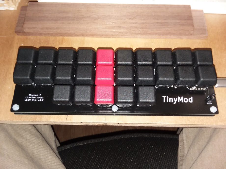 Custom stenography machines – Thomas Baart